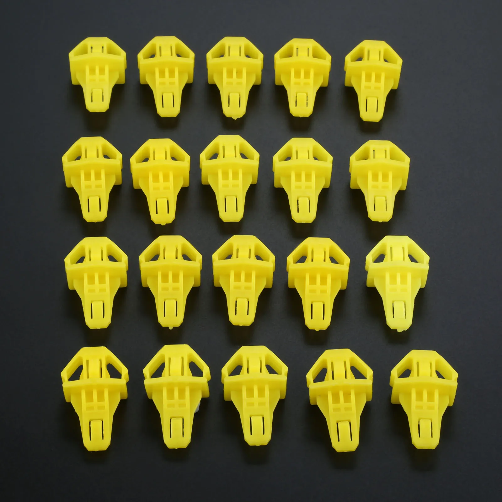 20Pcs Plastic Rivets Fastener Car Radiator Grille Retainer Clips Bumper ...