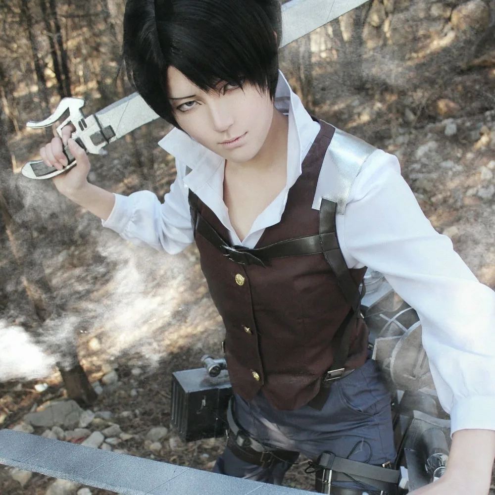Attack On Titan Levi Cleaning Cosplay