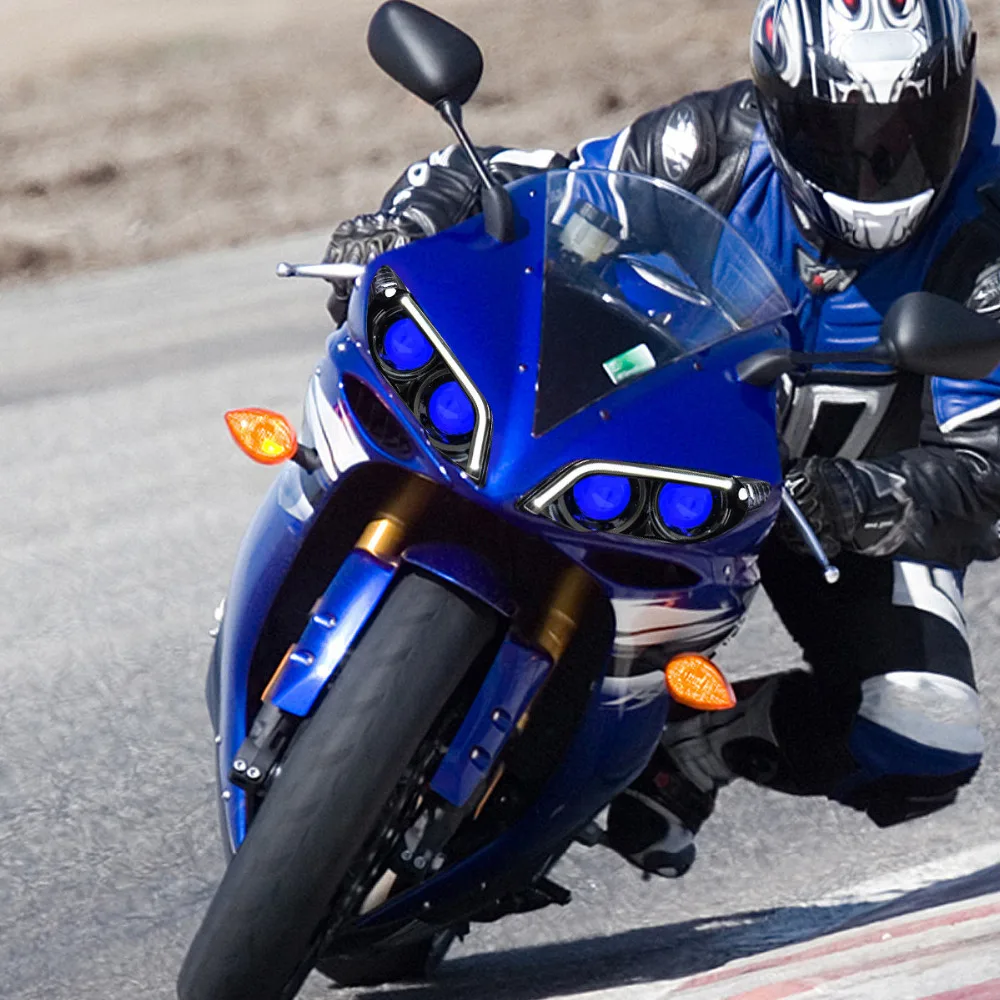 Custom R1 Yamaha Helmet