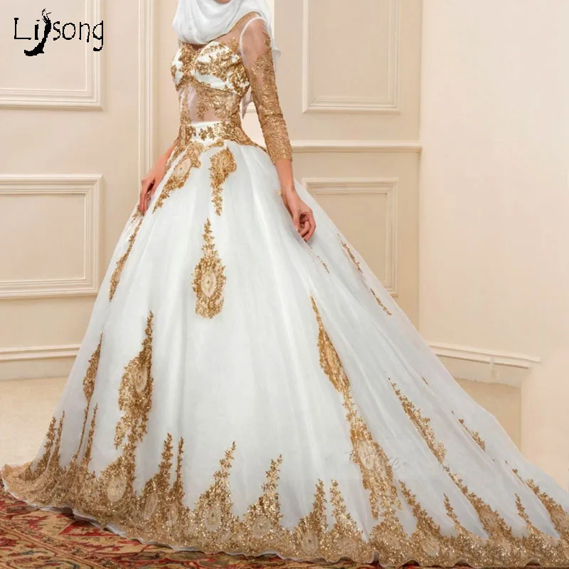 Fashion Gold Appliuqes White Tulle Puffy Muslim Wedding Dress Ball