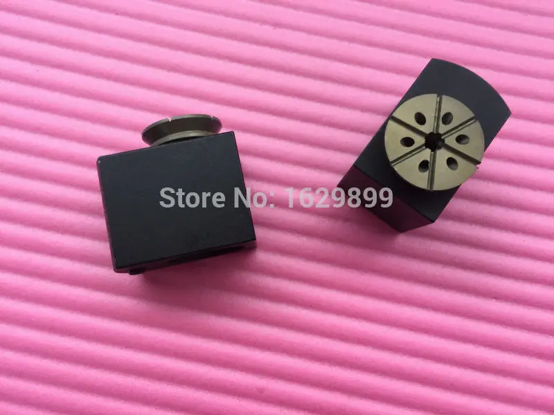 2 pair Forwarding sucker for Roland 700, man Roland 700 machine part ...