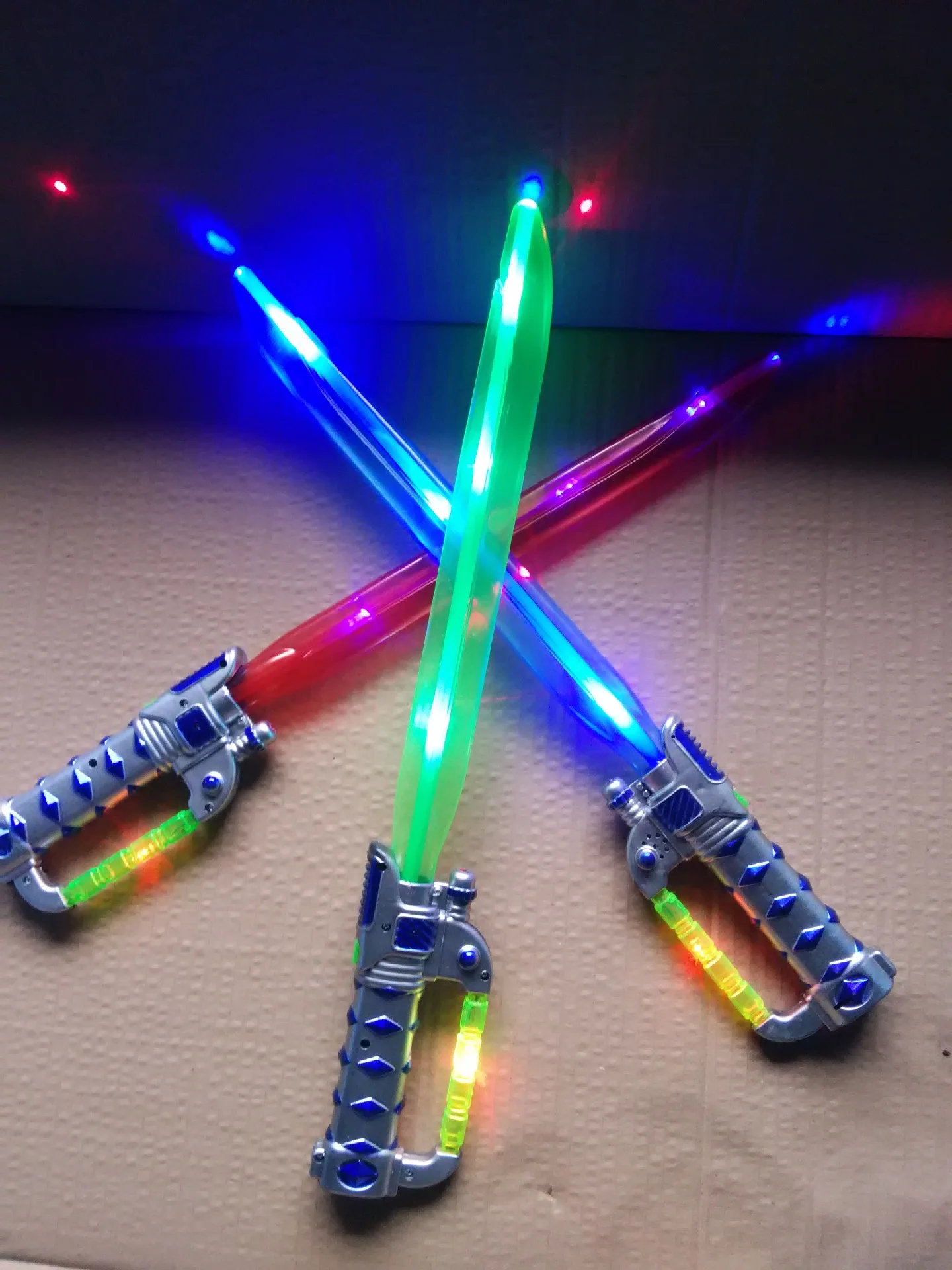 the-source-of-short-laser-sword-toy-manufacturers-flash-induction