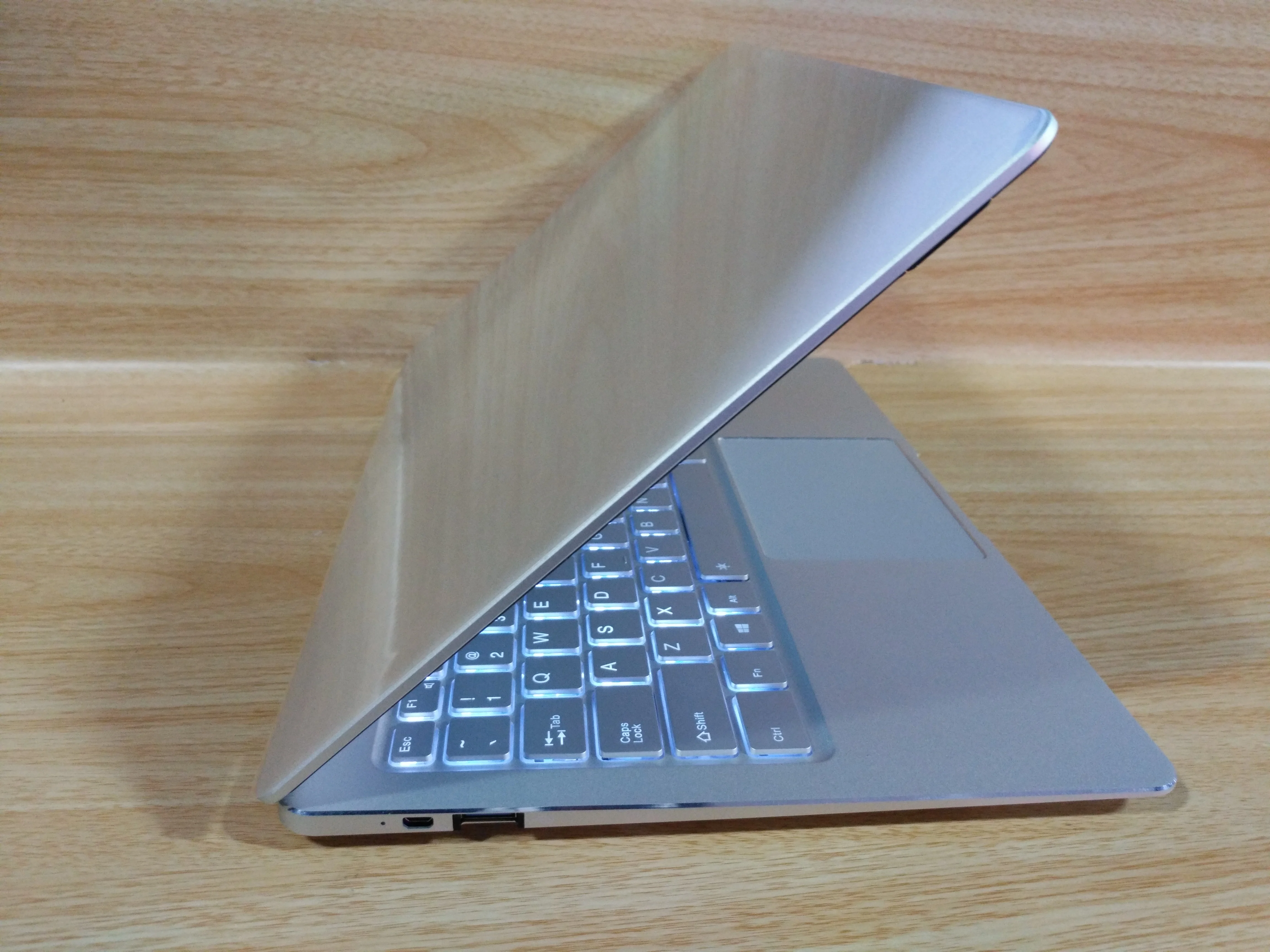 New 13.3 inch notebook Aluminium ultraslim 6GB DDR3 64GB Business mini ...