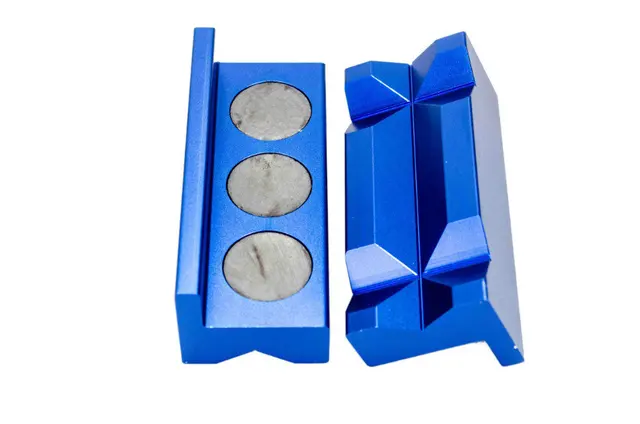 AN Fitting Magnetic Vise Jaw Protective Inserts | Deancent Garage