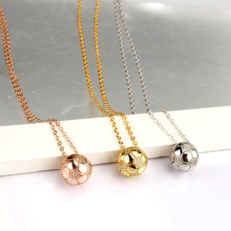 Deportivo fútbol colgante Acero de titanio collar de oro fútbol hombres ...