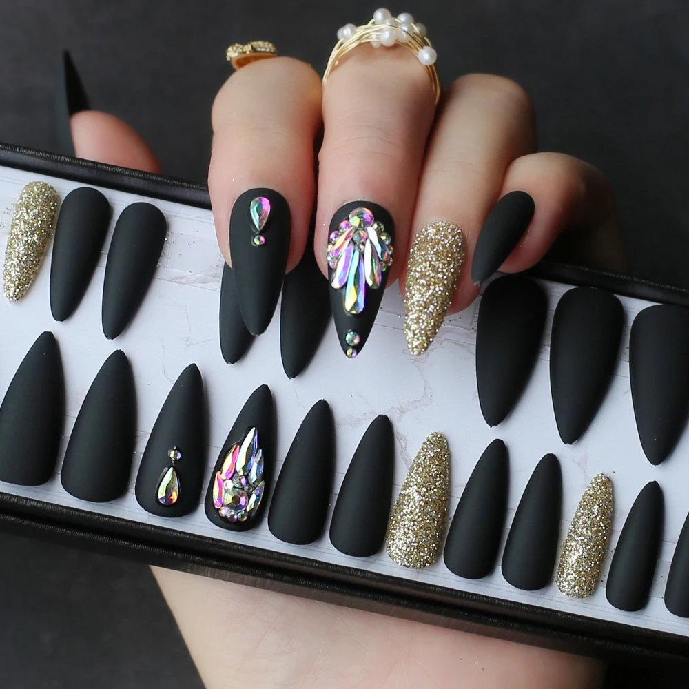 Black Stiletto Nails With Designs