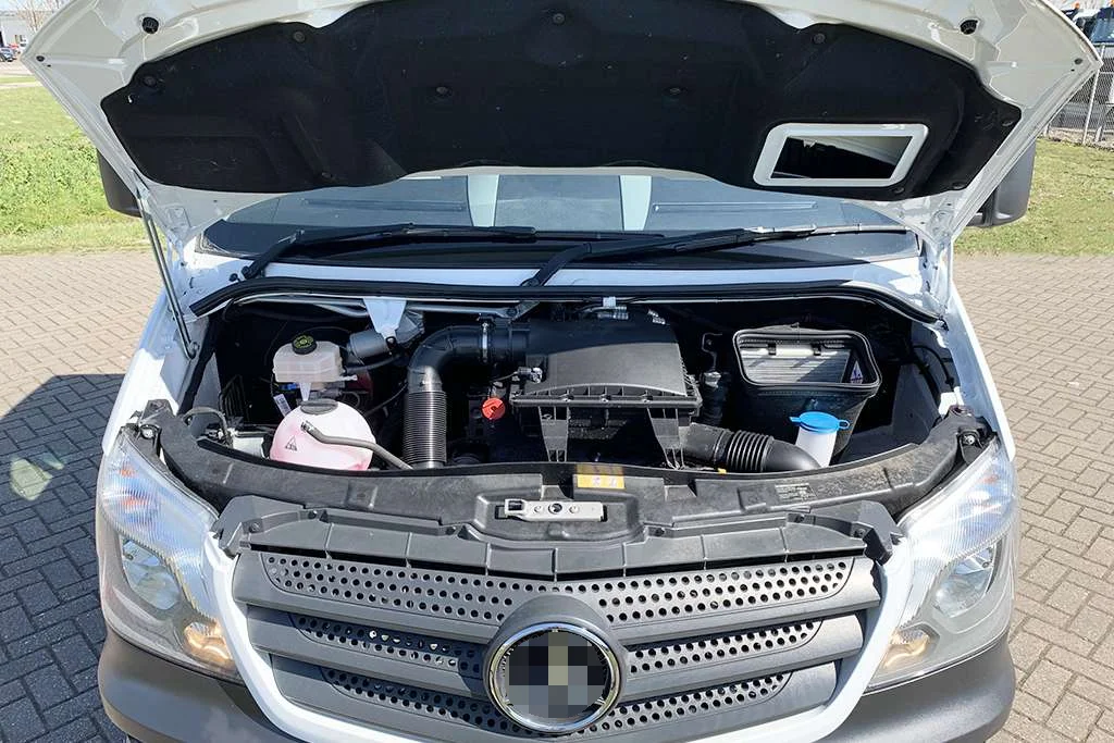 Owl gas hood strut system | Sprinter-Source.com