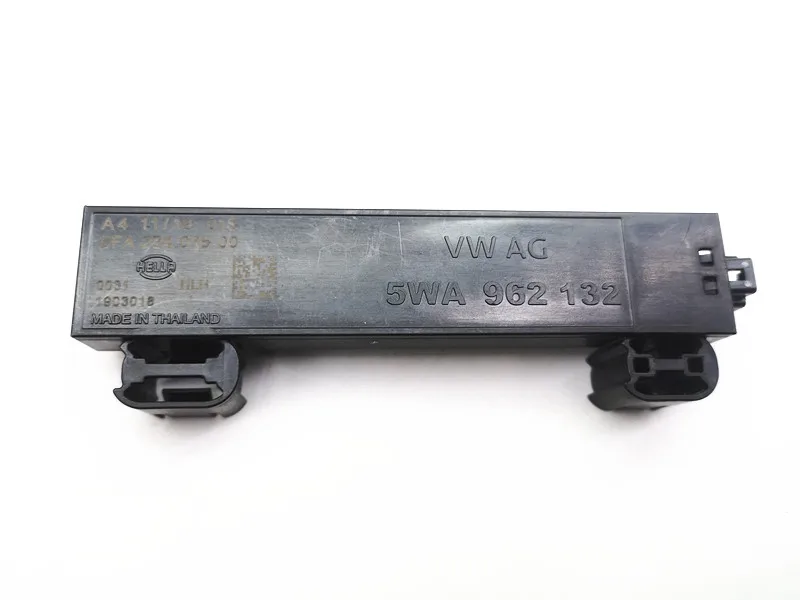 Applicable to Tiguan Touran CC Magotan B8 Touran MQB keyless entry ...