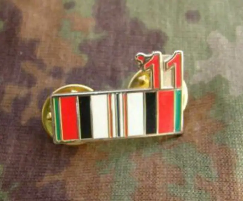 tomwang2012. US MARINE CORPS 2011 IRAQ WAR METAL SOUVENIR BADGE PIN ...
