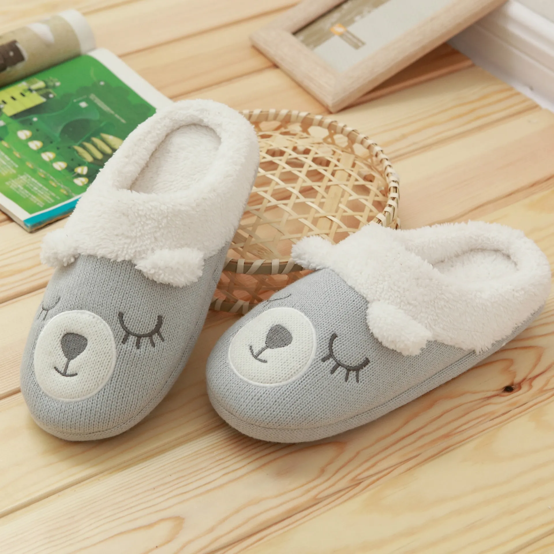 MAGGIE'S WALKER Slippers Women Furry Slippers Indoor Women's Mens ...