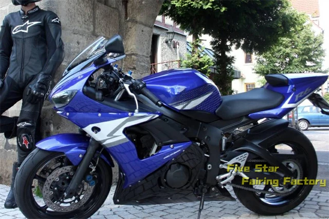 2005 Yamaha R6 White