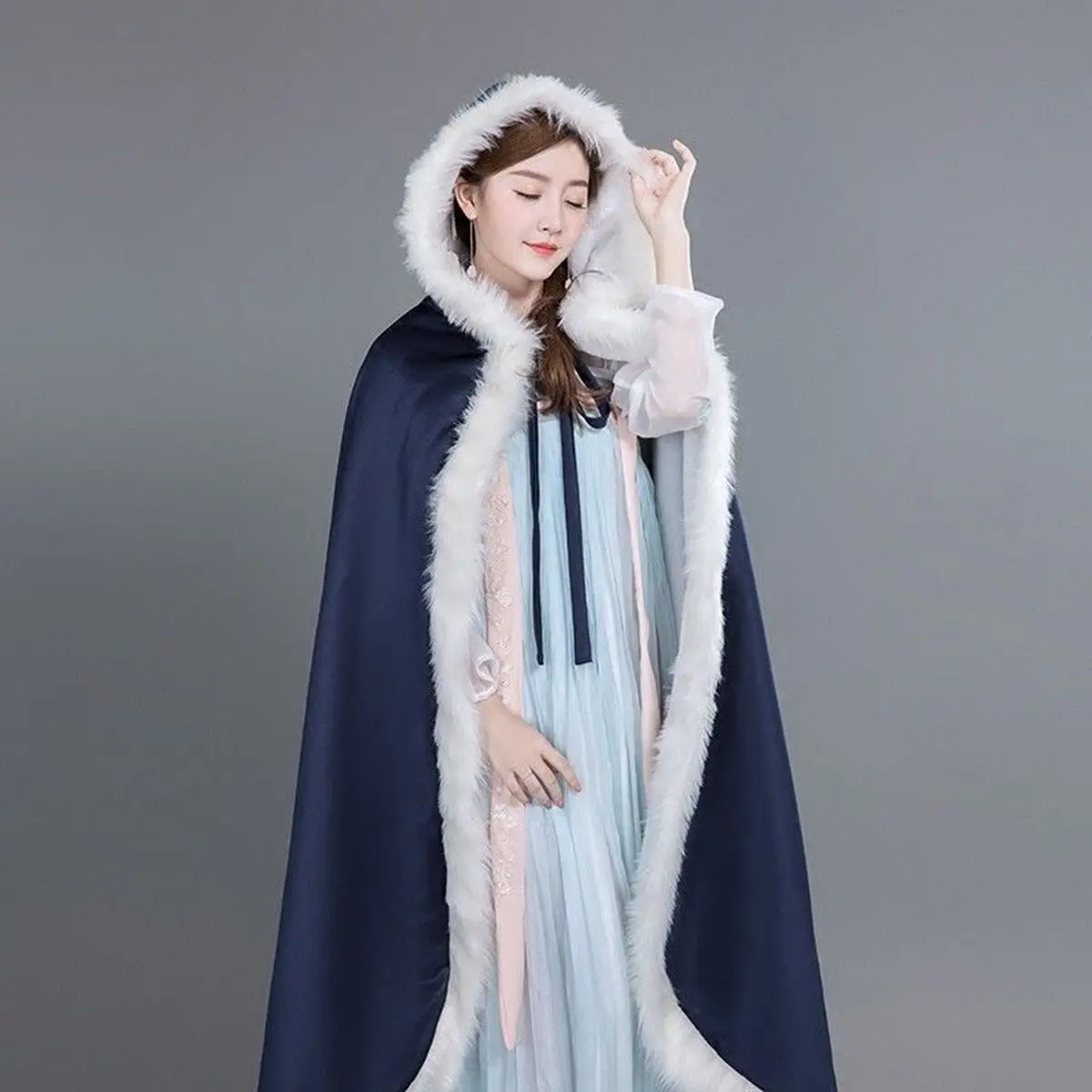 Navy-blue-bride-winter-wedding-hooded-cloak-cloak-faux-fur-bridal-cloak ...