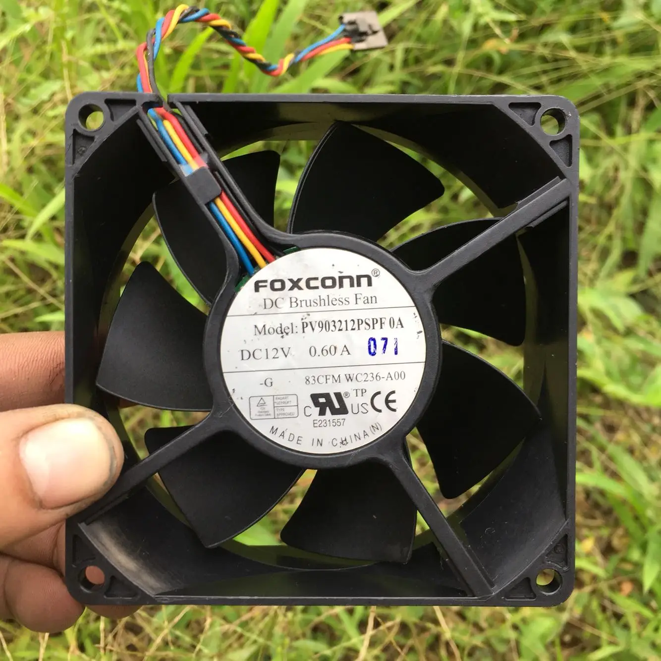 Foxconn Foxconn 9032 PV903212PSPF 0A 12V 0.60A 4 선 팬 90*32MM|Fans ...