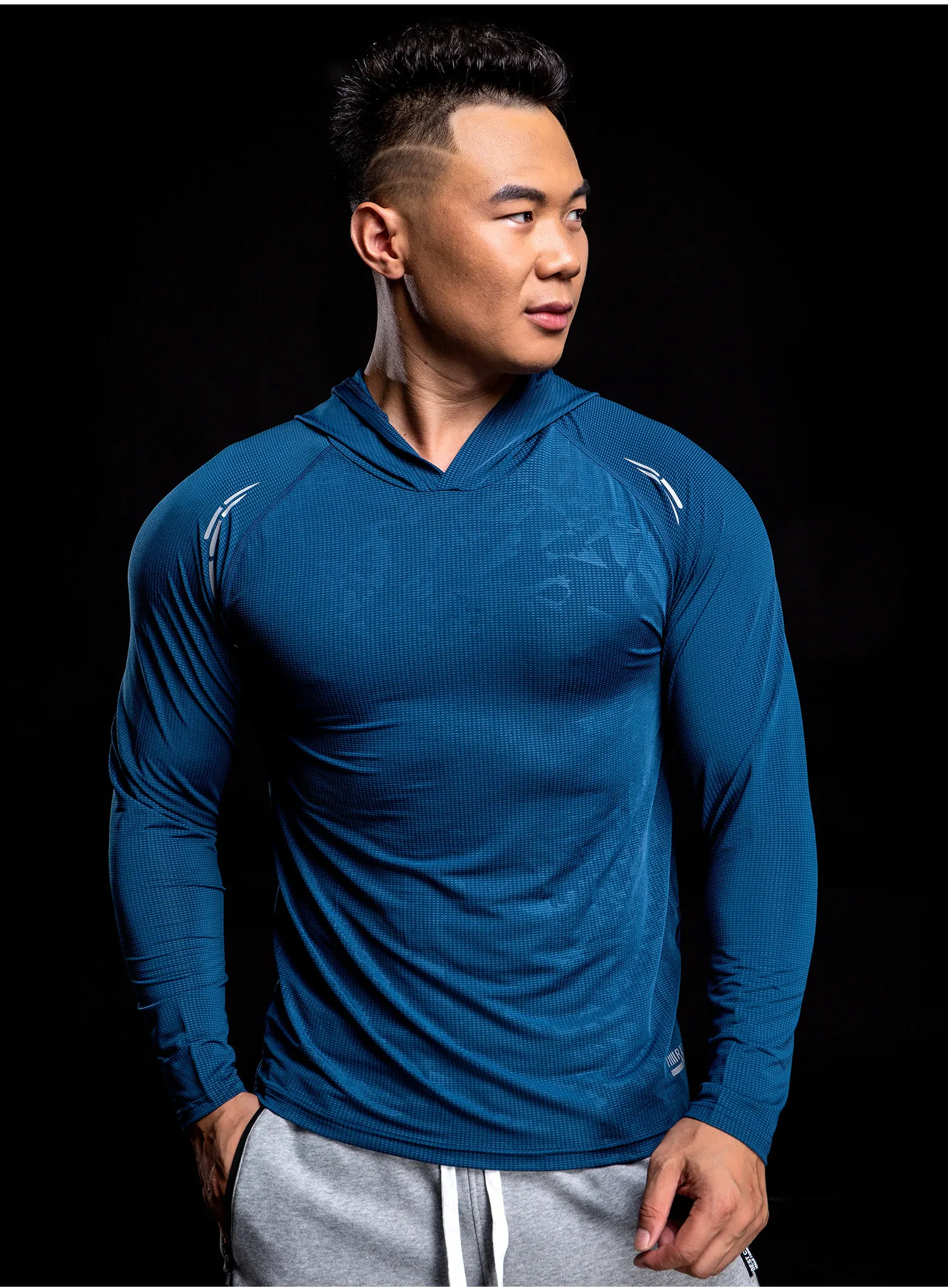 Solid Long Sleeve Men's Hooded Bodybuilding & Fitness T Shirt - Men's ...