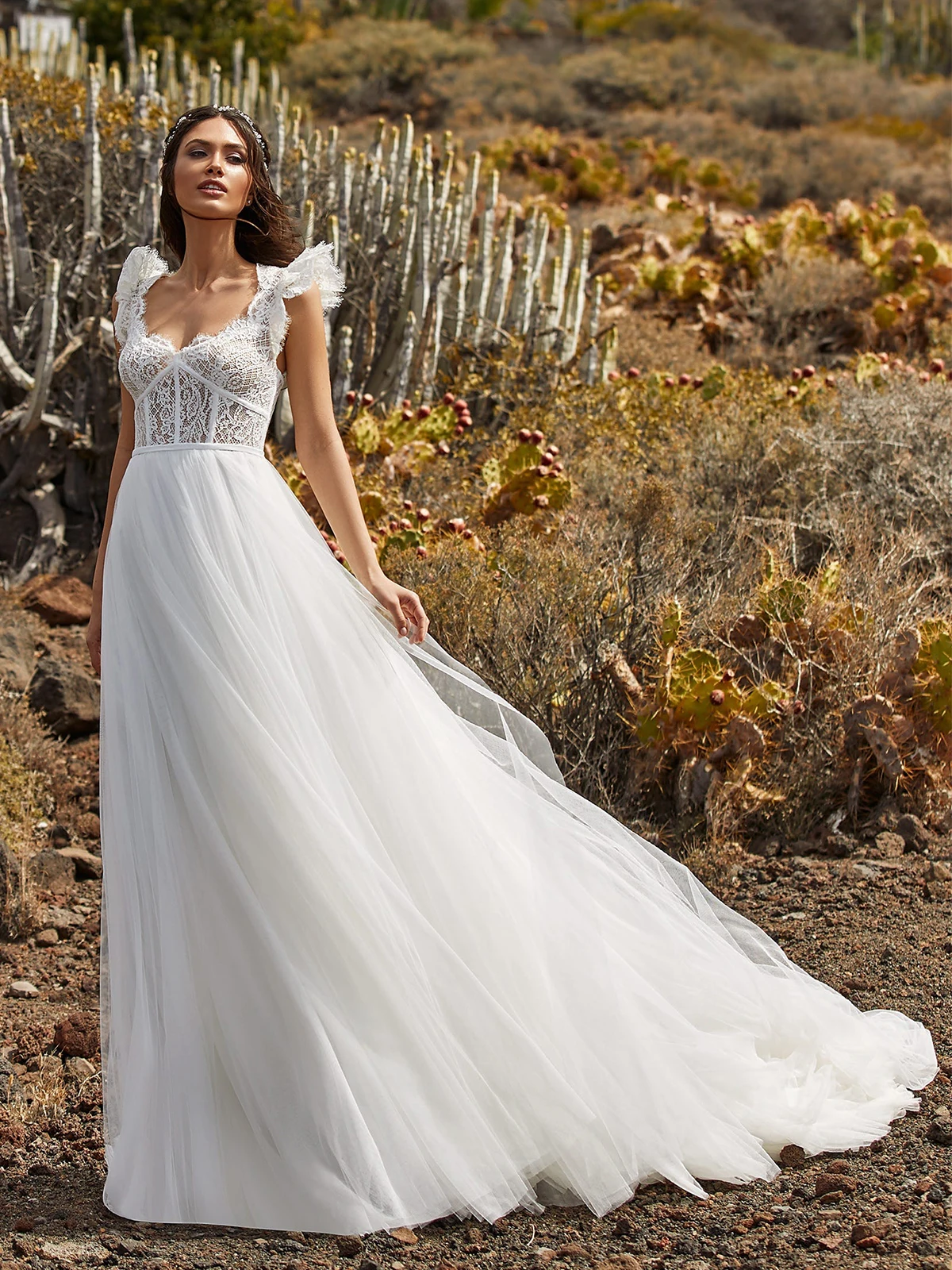 Queen Anne Neckline Lace Wedding Dress