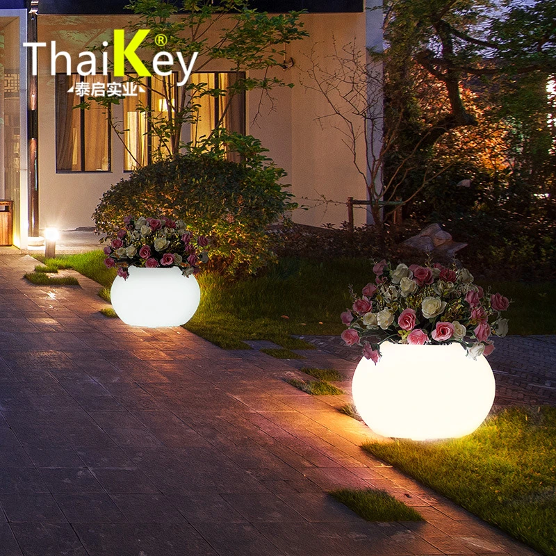 Light Up Planters Pot