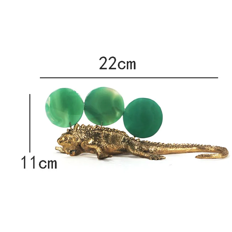 Pembeli tokek batu - eastqlero