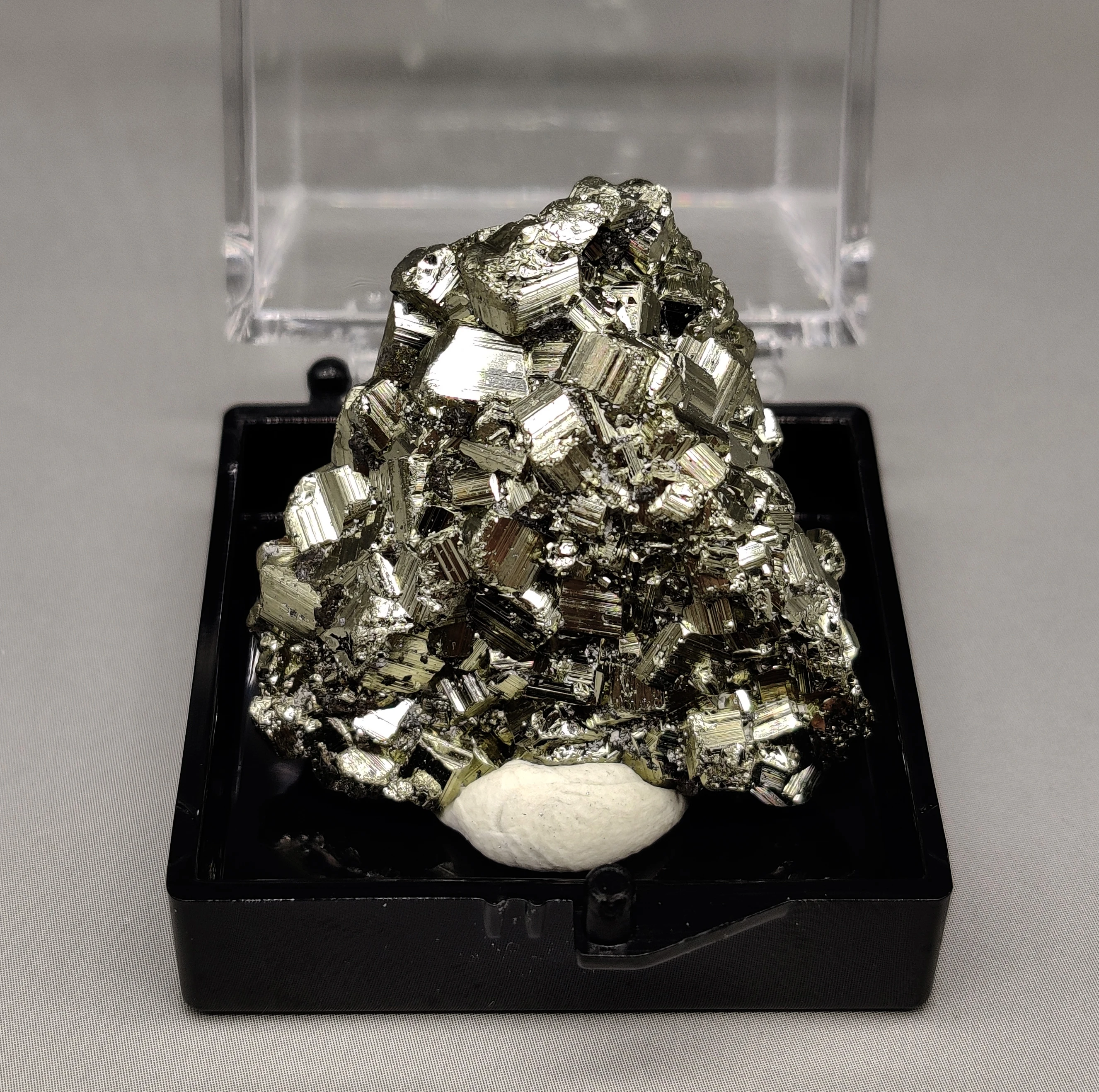 100% Natural shiny Peru pyrite mineral specimen stones and crystals ...