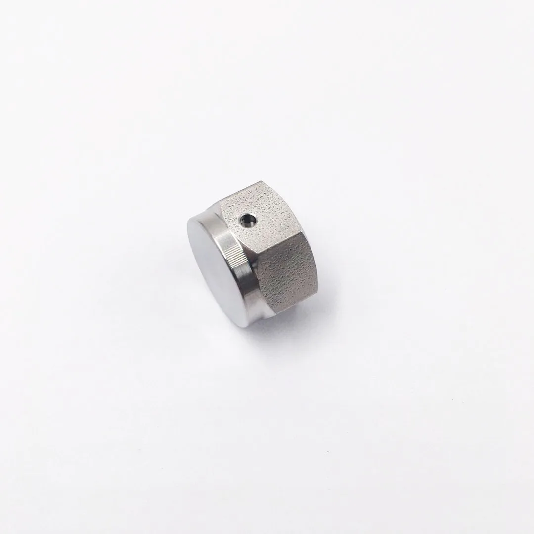 SS-4-VCO-4-BL-316-Stainless-Steel-Blind-Female-Nut-for-1-4-in-VCO.jpg