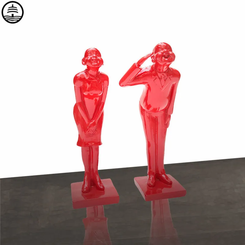 Yue Minjun Sculpture