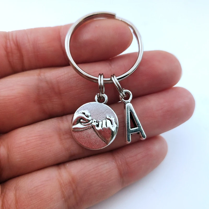 26-letter Hand-held Key Chain Parent-child Family To Keychain ...