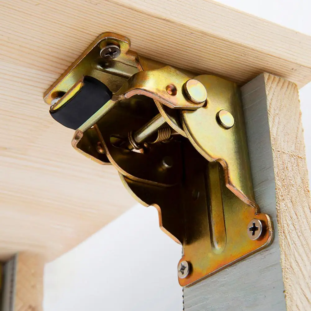 90 Degree Locking Hinges