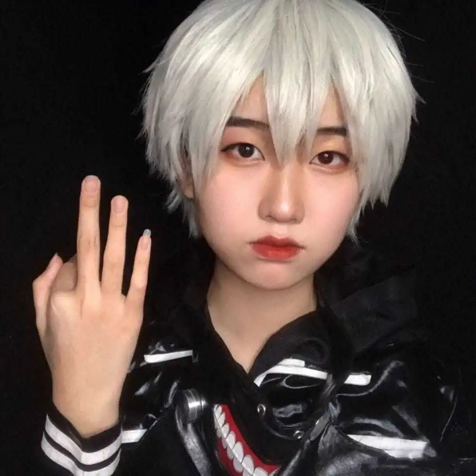 White Hair Anime Boy Cosplay