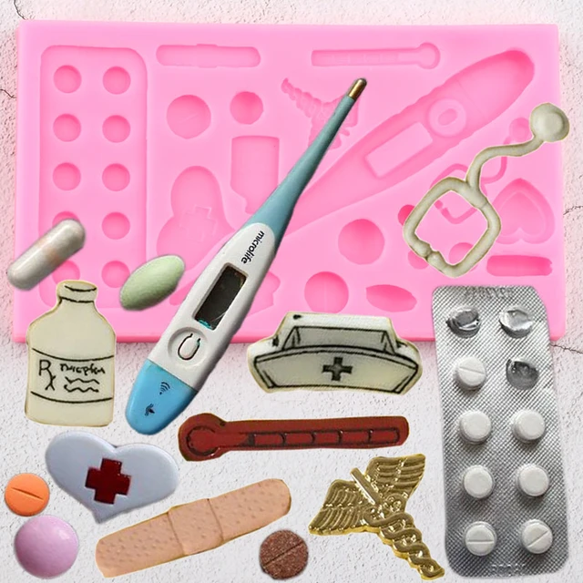 How To Make A Nurse Hat Out Of Fondant