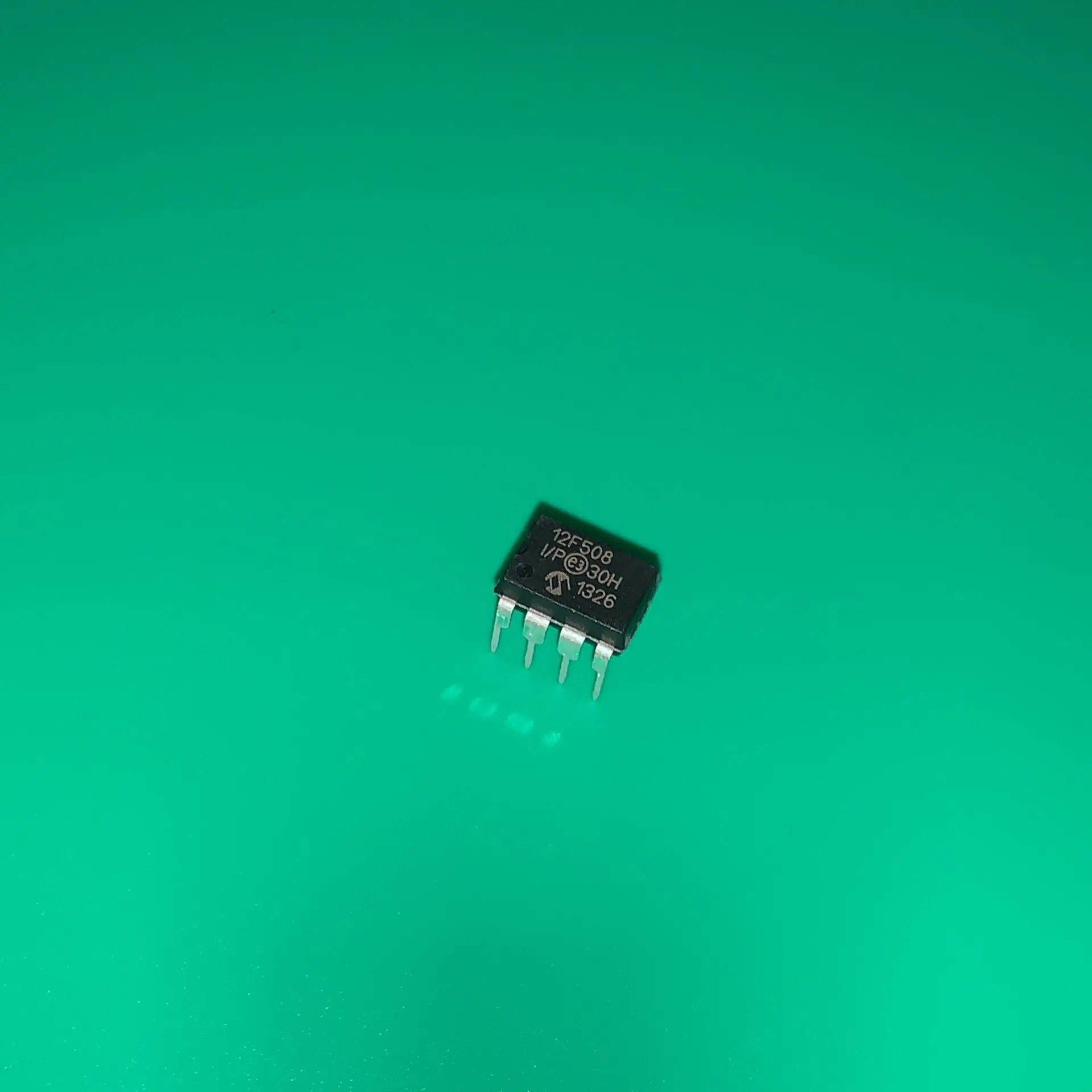 10 개/몫 PIC12F508 I/P DIP8 PIC 12F508 I/P IC MCU 8BIT 768B FLASH 8DIP PIC12F508 IP PIC 12F508 I P ...