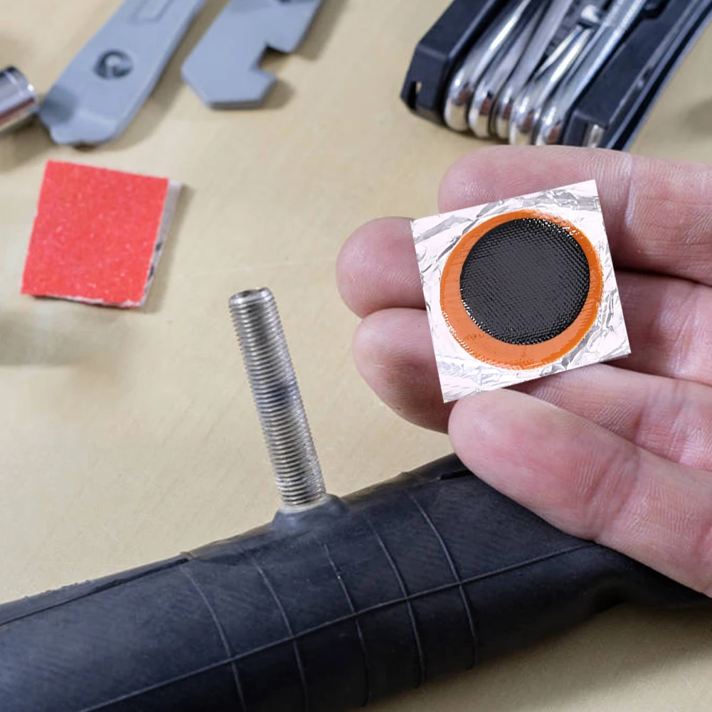 OUTILLAGE CYCLE,--Kit de réparation de crevaison pour vélo de montagne ...