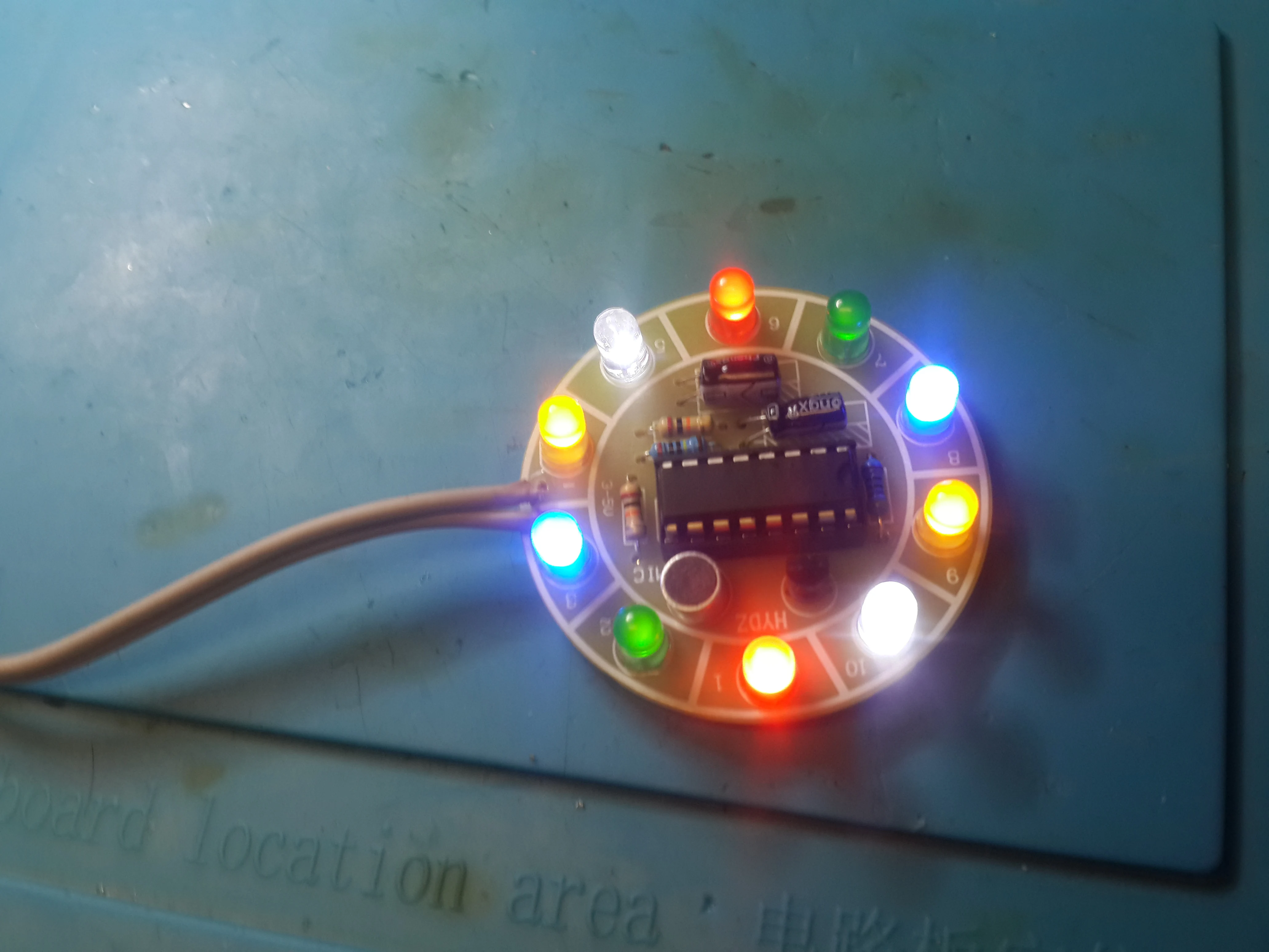 Circuits intégrés,Light Kit--Kit'éclairage LED rotatif à commande ...