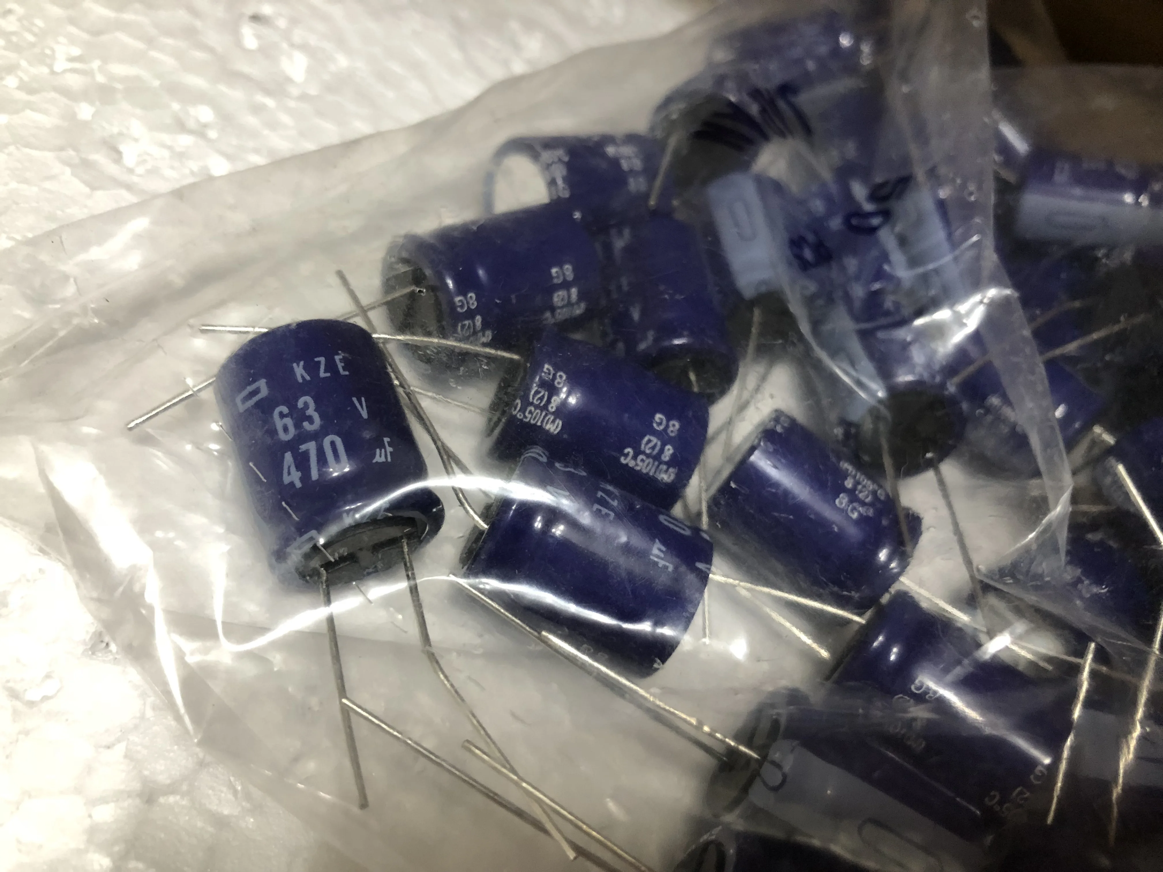 Free-Shipping-50PCS-LOTS-NEW-63V-470UF-NCC-Black-King-Kong-Electrolytic ...