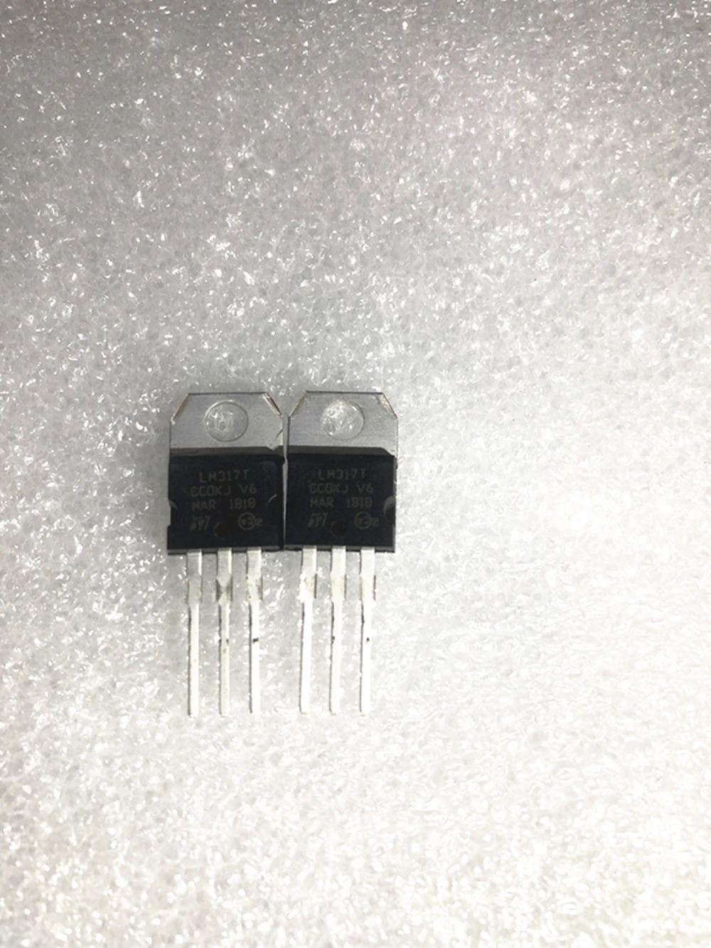 10pcs LM317T LM317 Voltage Regulator IC 1.2V to 37V 1.5A to 220|ic ...