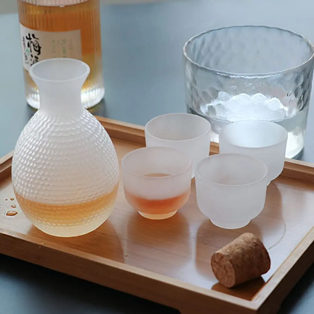 Creative Phnom Penh Wine Set 6pcs Sake Taker Set Transparent Japanese ...