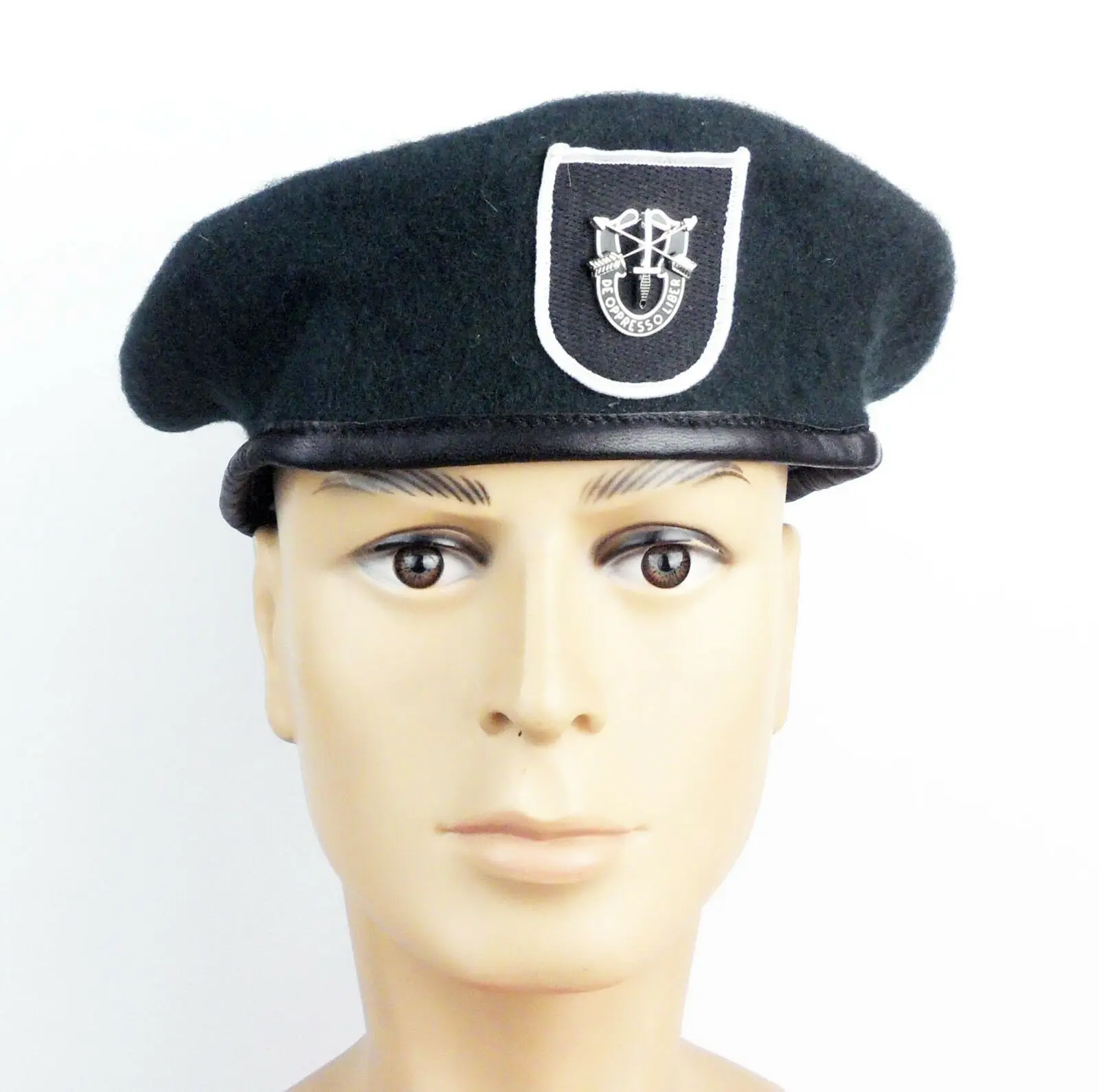 Boina Verde del grupo de fuerzas especiales del Ejército de los Estados ...