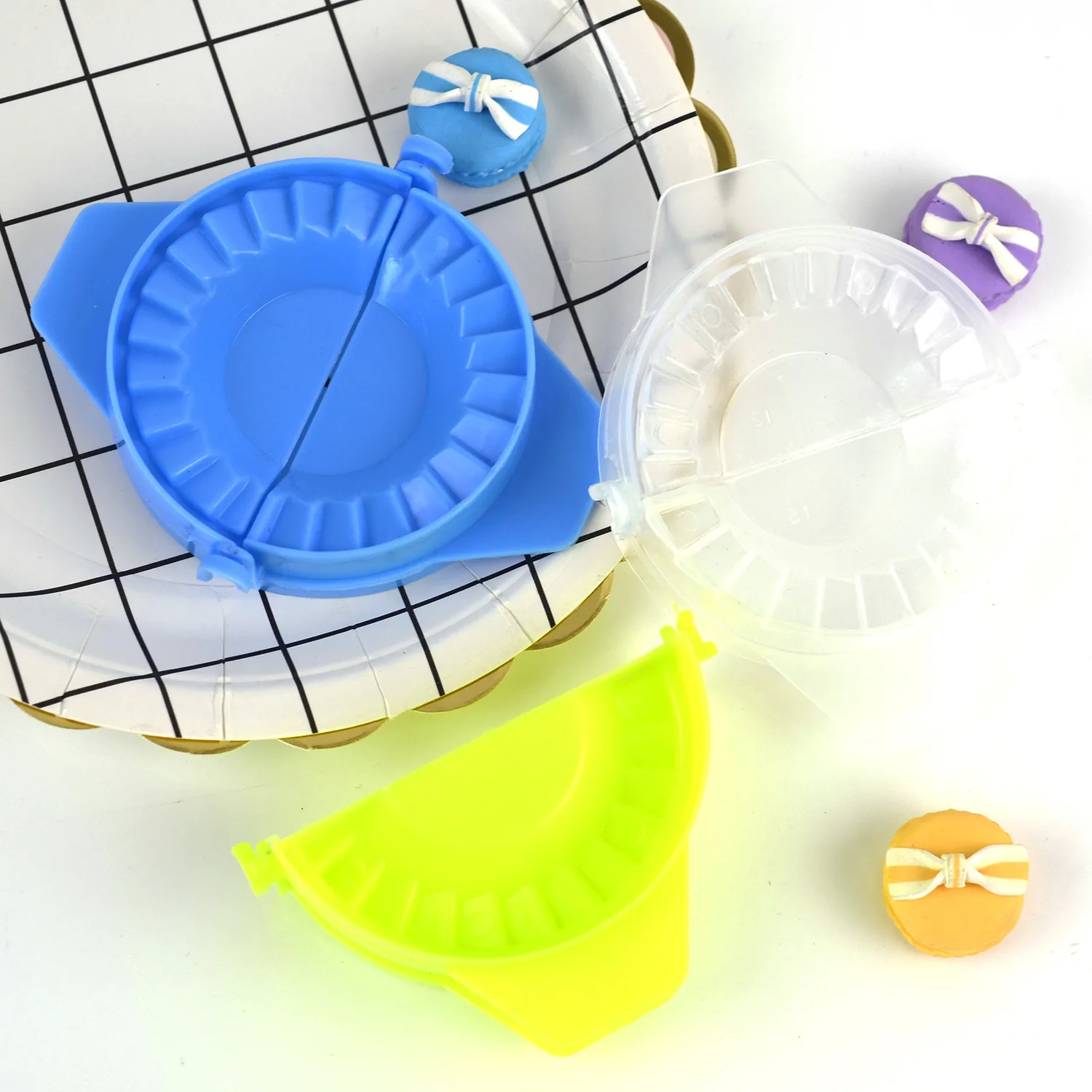 Colorful Dumpling Mold Plastic Dumpling Mold Manually Kneading Dumpling ...
