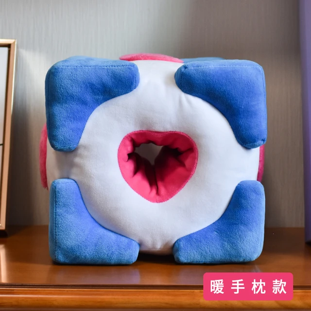 Companion Cube Cosplay