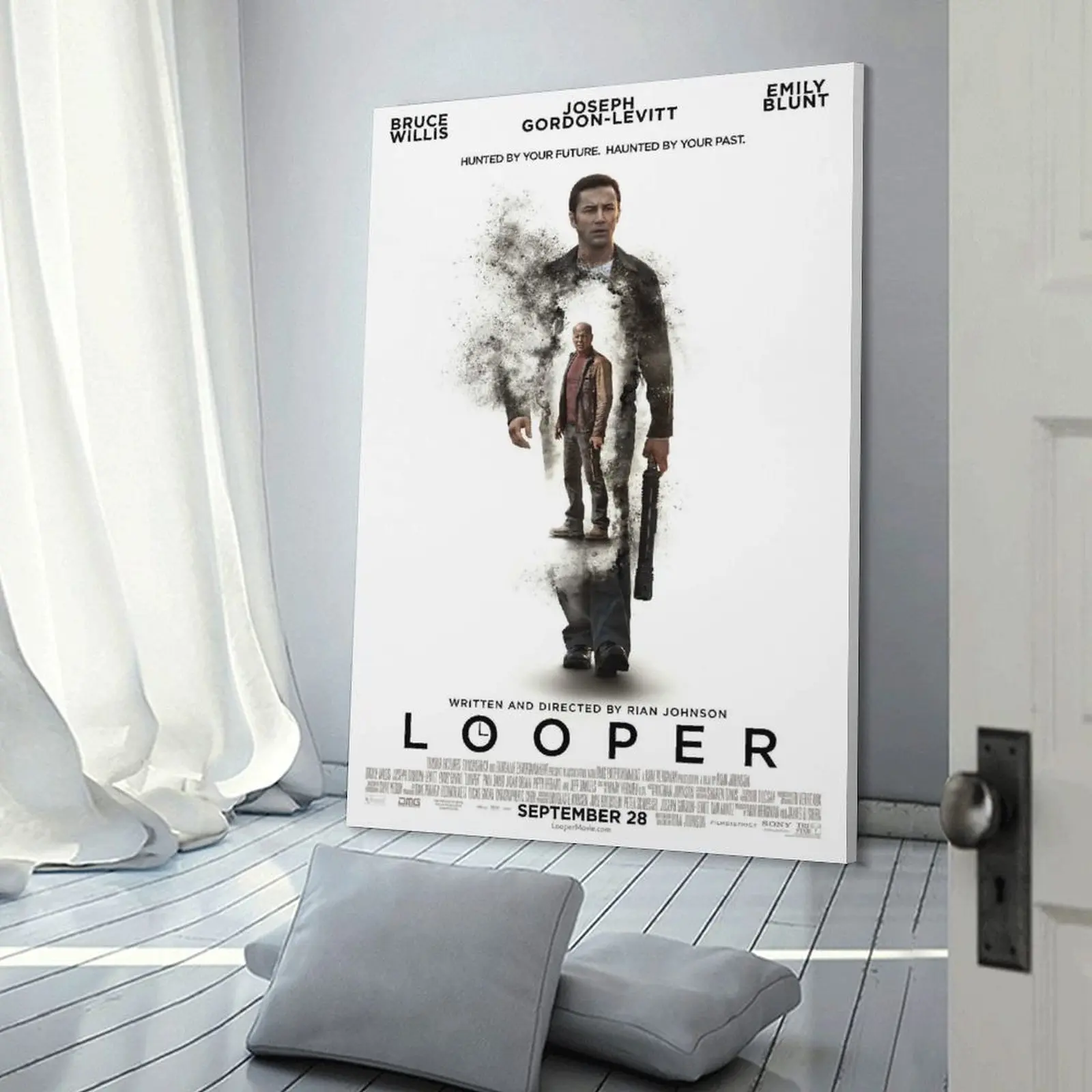 Looper Movie Poster