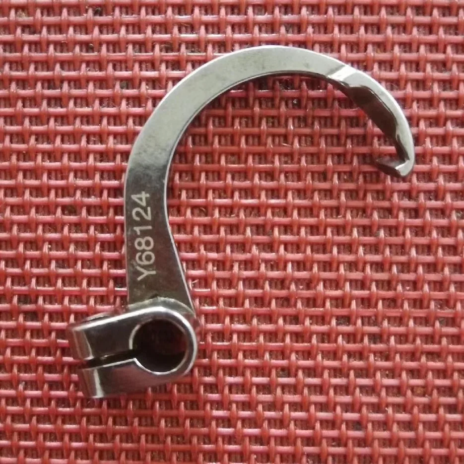 Y68124 Looper Four Needle Six Thread Looper For Yamato Fd-62 Sewing ...