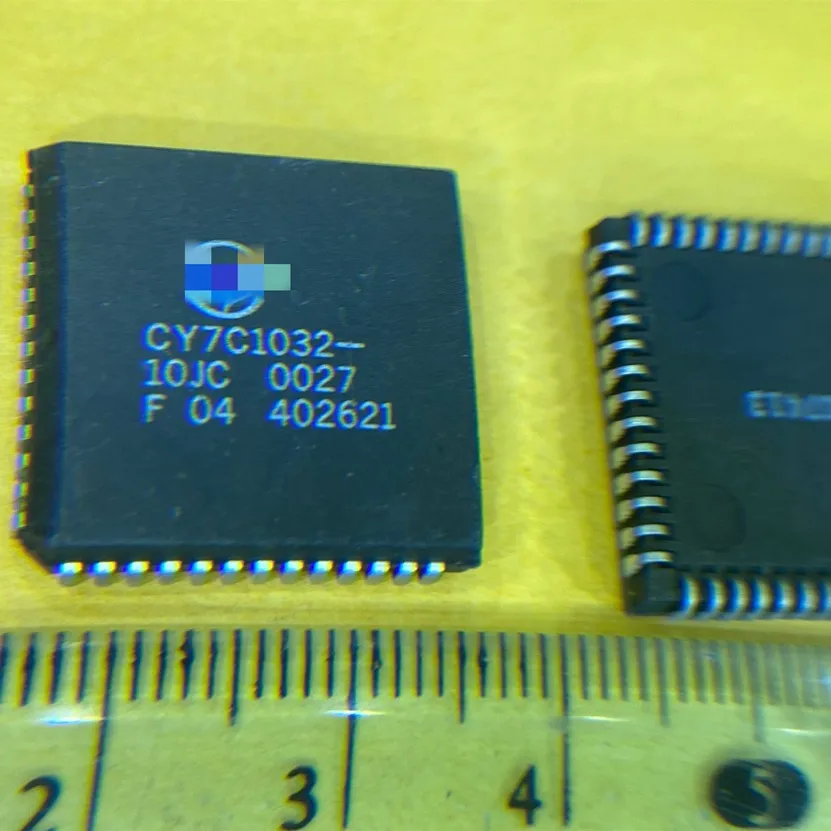 2pcs-CY7C1032-10JC-CY7C1032-88MP1801-BNV2-88MP1801-ST7FMC2S6T6 ...