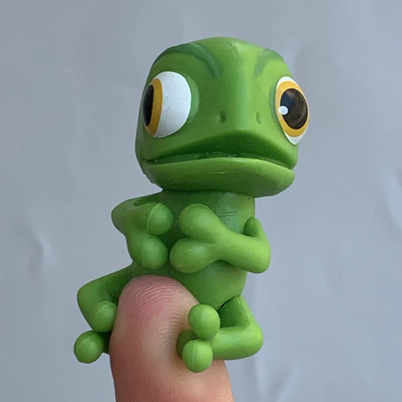 Tangled Pascal Cute