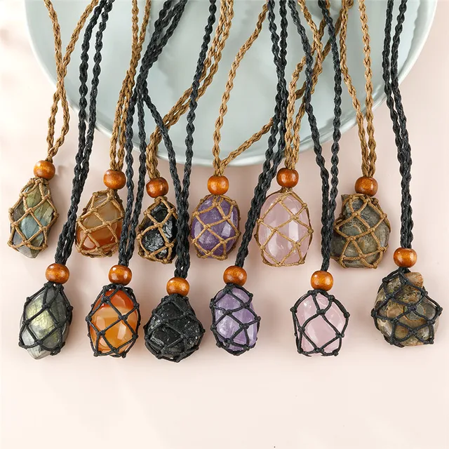 Macrame Necklace | Macrame-design.com