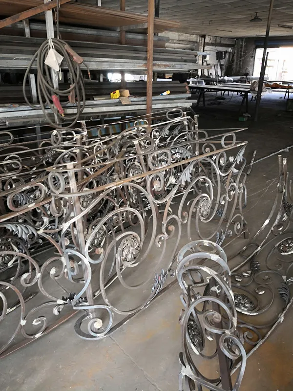 Hand Forged Wrought iron balcony iron Railings iron balustrades for ...
