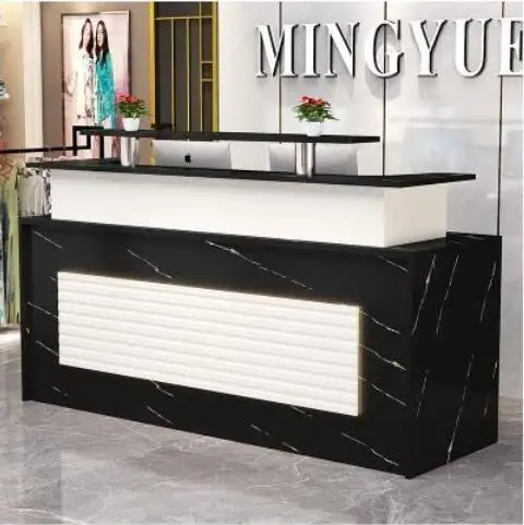 Modern Cash Counter Design