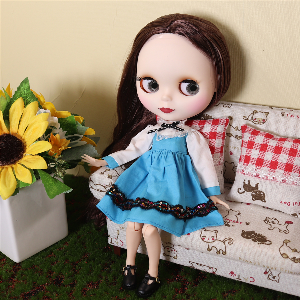 Neo Blythe Muñeca con cabello castaño, piel blanca, cara linda mate y ...