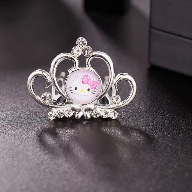 Hello Kitty With Crown