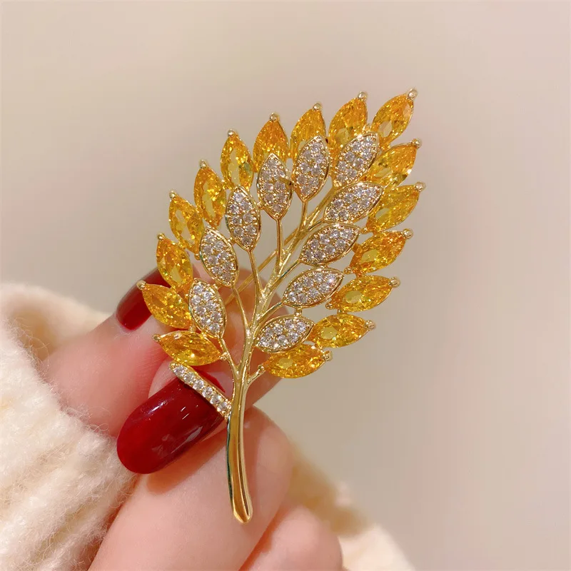 Brooches For Women Elegant Accessories Luxury Bridal Dating Essentials ...