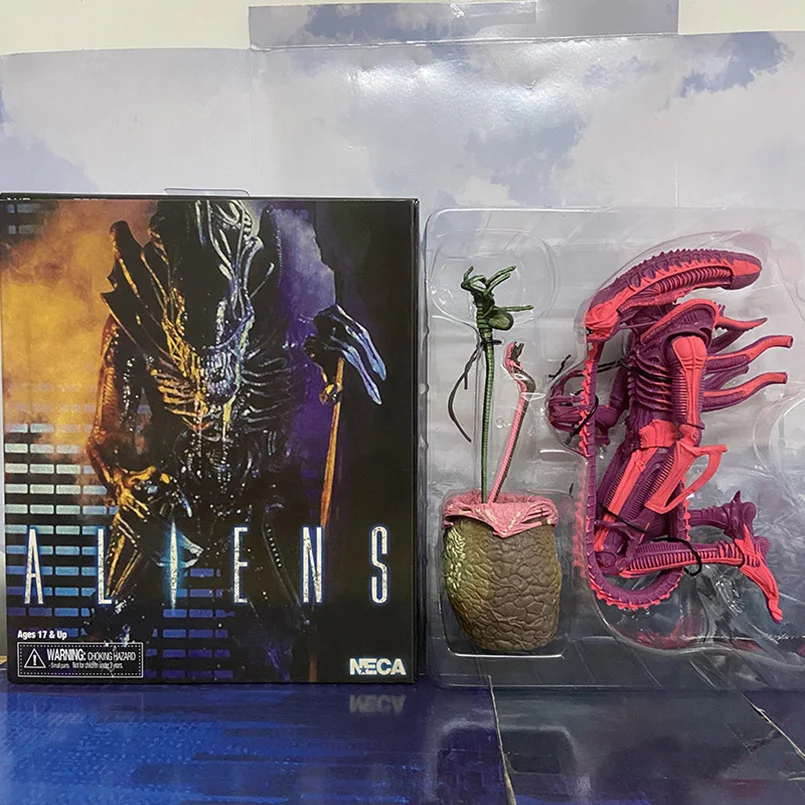 NECA-Alien-Xenomorph-Pink-Warrior-Alien-Queen-Arcade-Game-7-Action ...