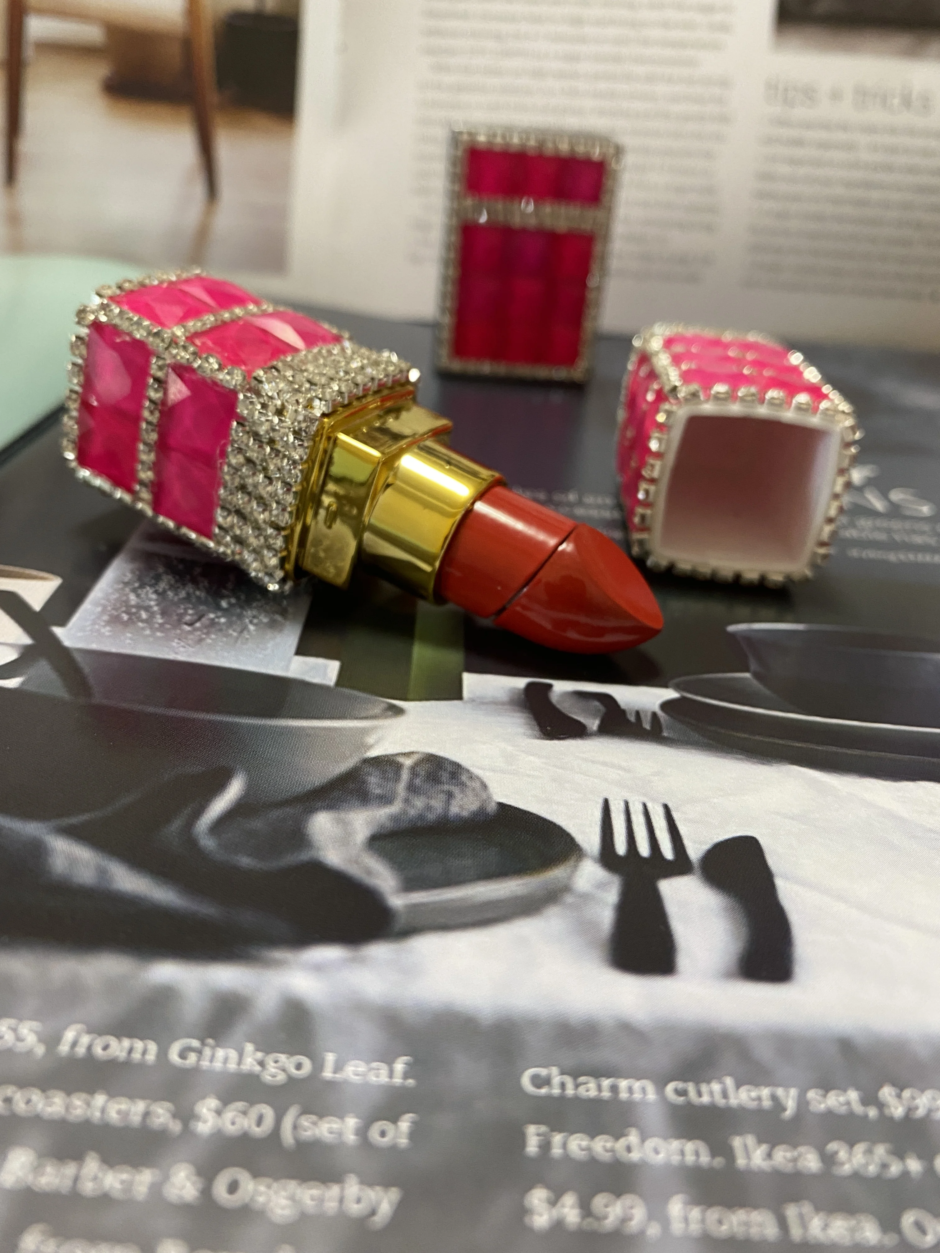 Lady-Lighter-DIY-Creative-Rhinestone-Butane-Lighter-Personality-Compact ...