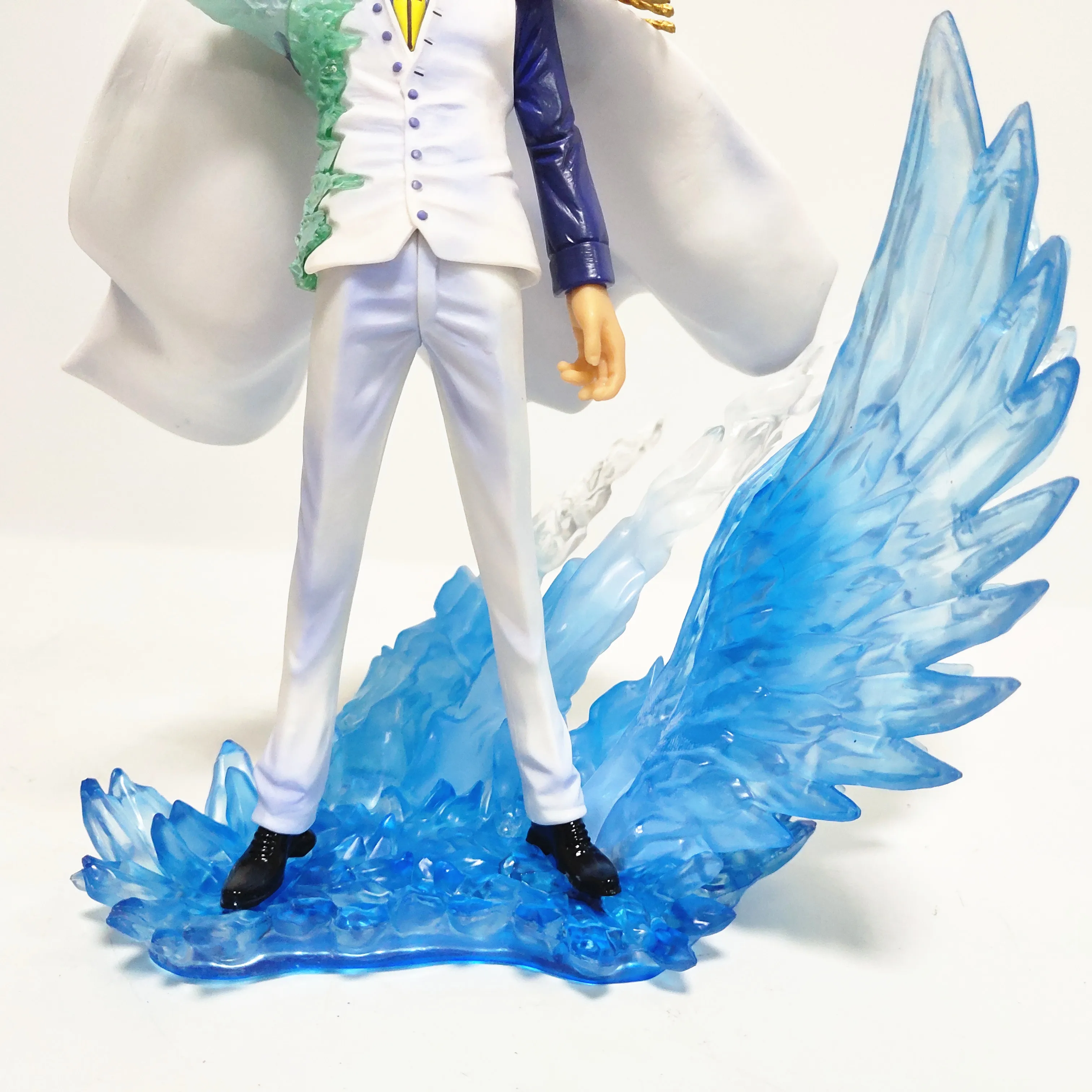 Kuzan Statue PVC Action Figure Toys 180mm Ice Effect | One piece ...